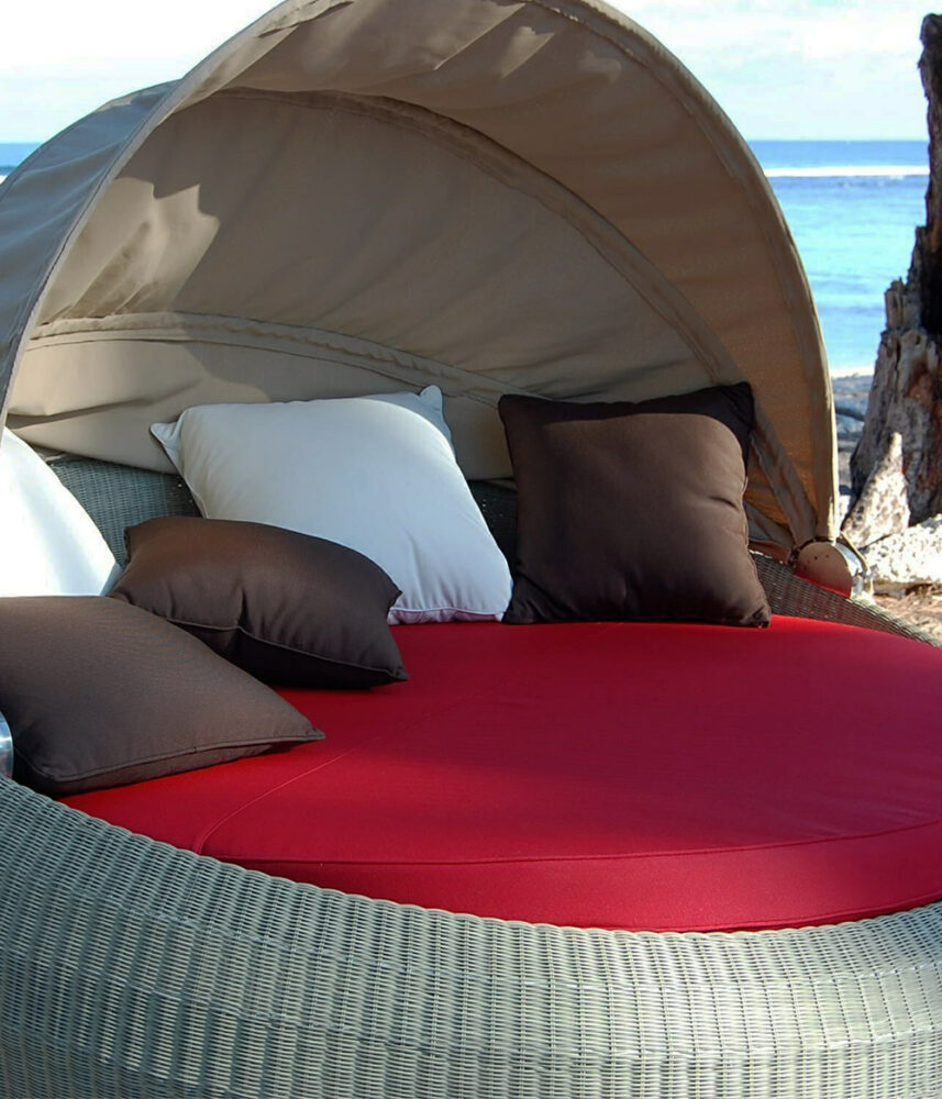 Round COCOON 200 canopy – Cocooon