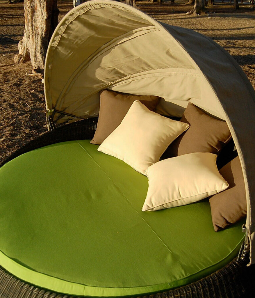 Round COCOON 230 canopy – Cocooon